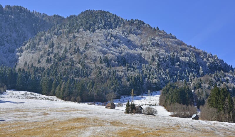 Valbruna Italia immagine stock. Immagine di nave, roccia - 79427857