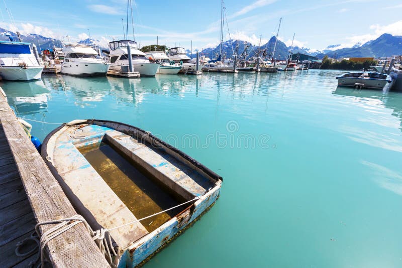 Valdez fotografía editorial. Imagen de serenidad, agua - 76946997