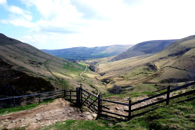 Vale of Edale, Derbyshire Peak District Stock Photo - Image of ...