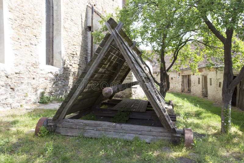 A medieval siege ram editorial photography. Image of medieval - 180681117