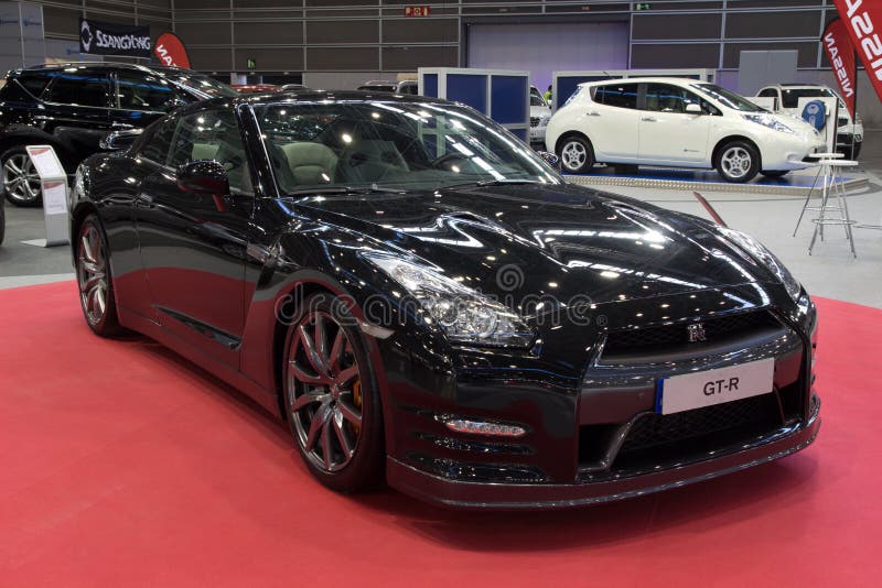 Valencia Car Show editorial image. Image of sports, front - 28078290