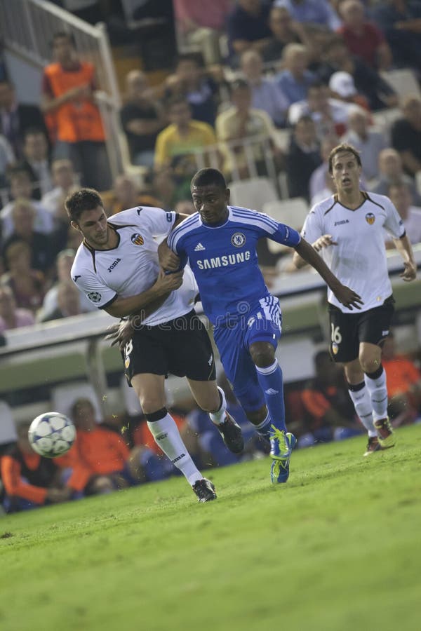 Valencia CF vs Chelsea editorial stock image. Image of luis - 21375404