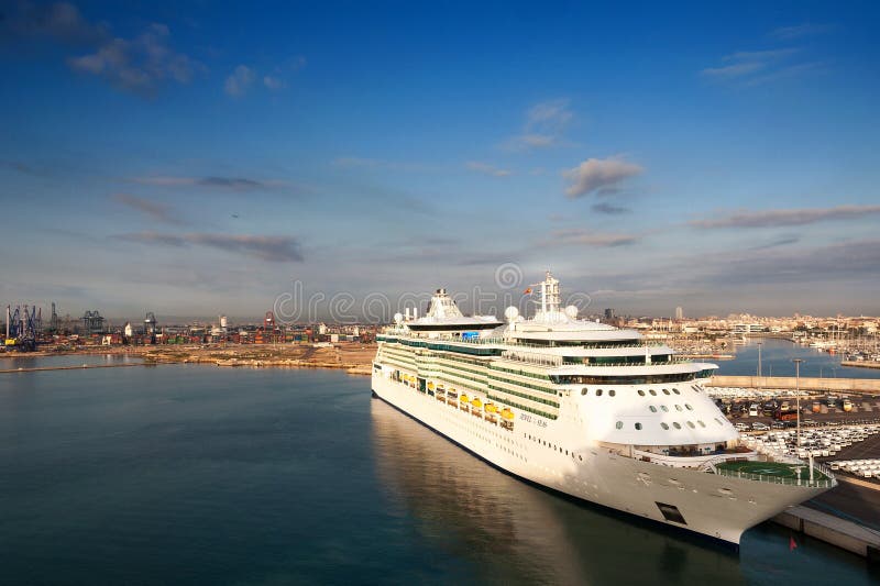 Cruise Ship In Port Of Valencia, Spain Editorial Image - Image of ships ...