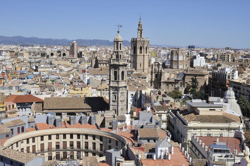 Valencia-Stadt stockbild. Bild von platz, winkel, wohnung - 30630921