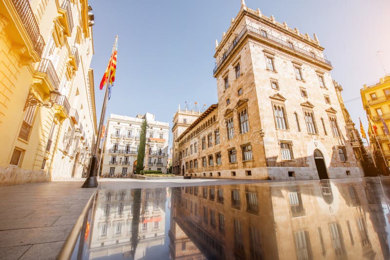 Valencia-Stadt in Spanien stockbild. Bild von quadrat - 102790643