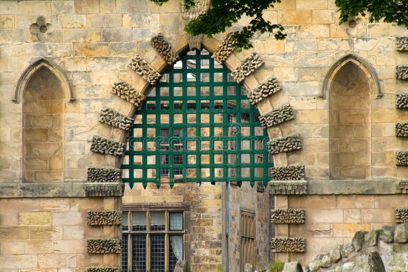 Valhek stock foto. Image of steen, reis, ridder, landgoed - 10283030