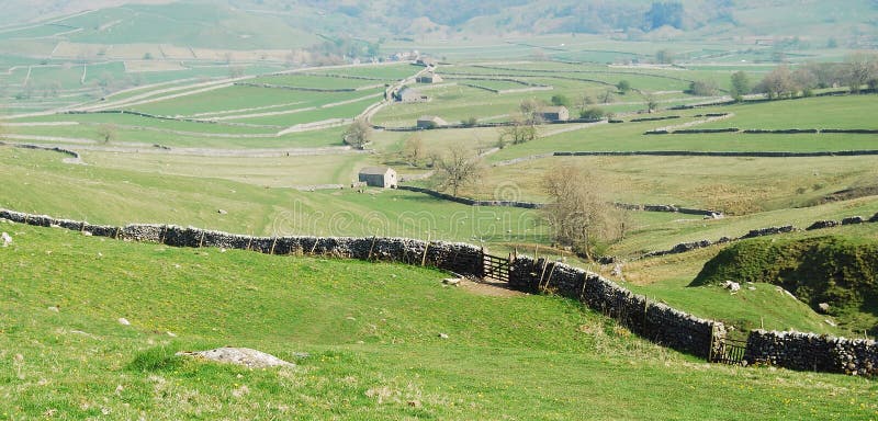 Vallate Del Yorkshire (Regno Unito) Immagine Stock - Immagine di rovine ...