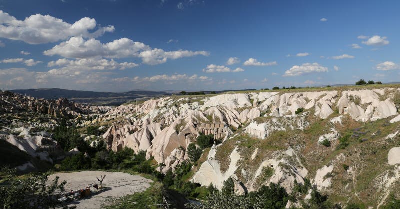 Valle De Guvercinlik En Goreme, Cappadocia Imagen de archivo - Imagen ...