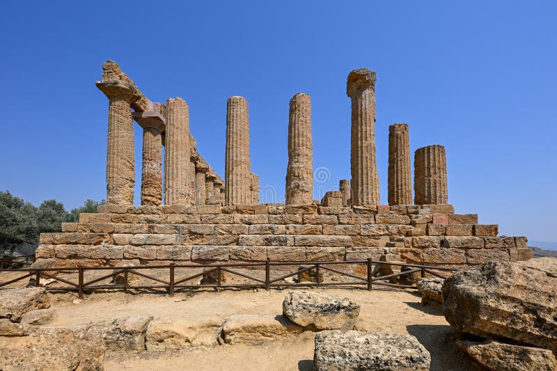 Valle De Los Templos Agrigento Sicily Italy Foto editorial - Imagen de ...