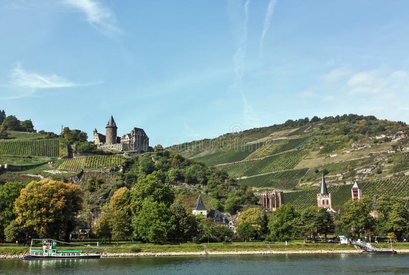 Valle del Reno, Germania fotografia stock. Immagine di germania - 28763826