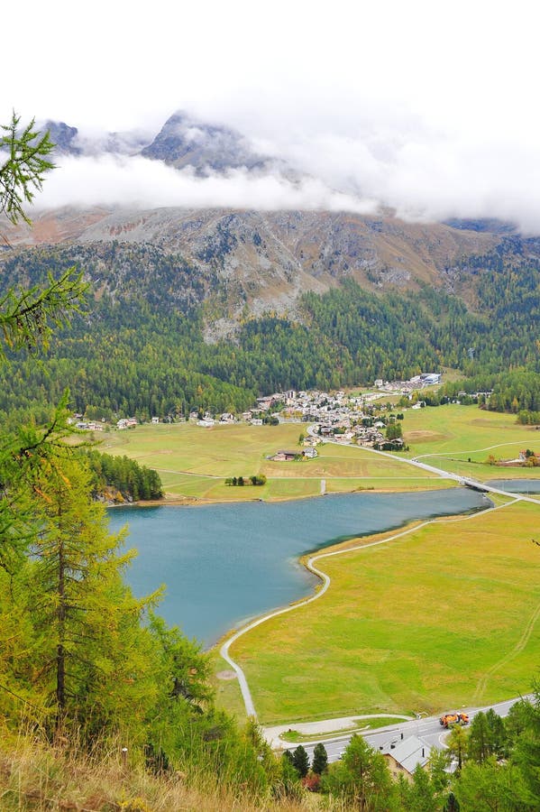 Valle Di St Moritz in Svizzera Immagine Stock - Immagine di moritz ...