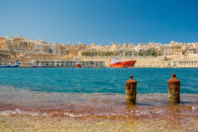 The View of Birgu (Vittoriosa) Peninsula Over the Dockyard Creek Stock ...