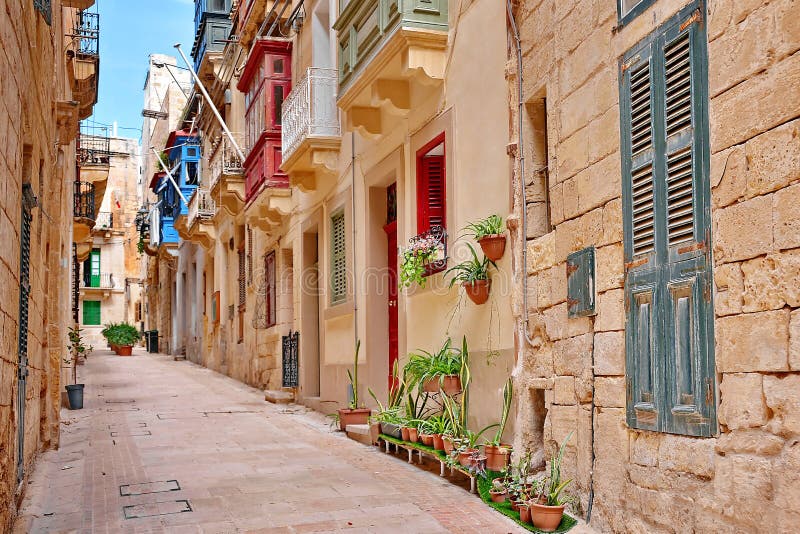 Valletta, Malta imagem de stock. Imagem de residencial - 159374889