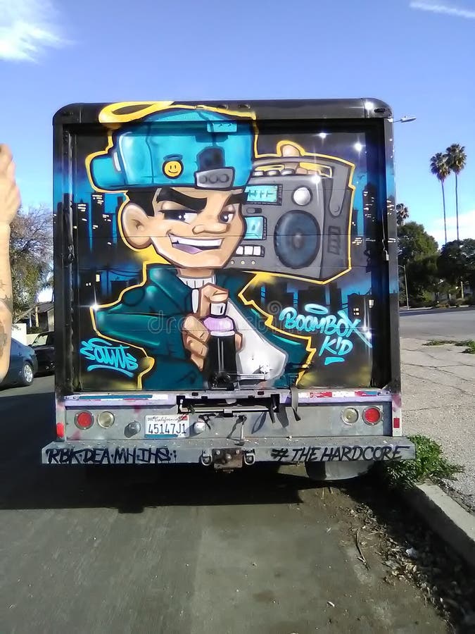 Tagging editorial stock photo. Image of valley, work - 139668718