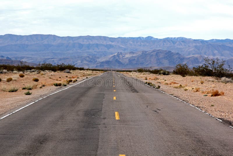 Valley of Fire Highway Straight Section into Distant Mountain Pass ...