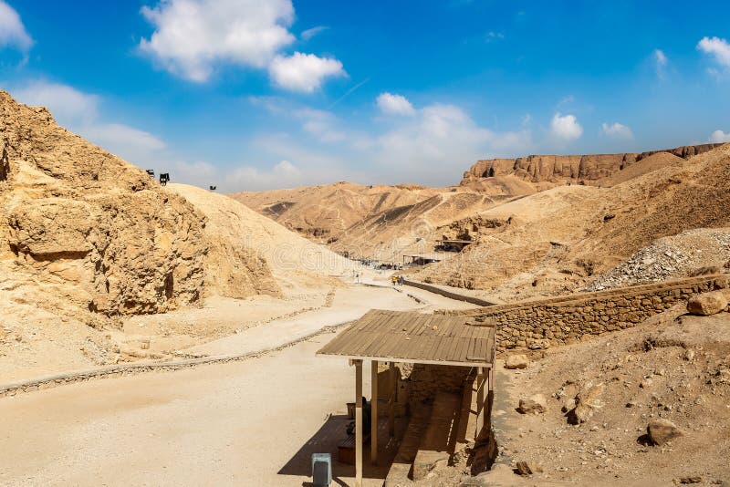 Tomb of Tutankhamun, Luxor, Egypt Stock Photo - Image of coffin, dead ...