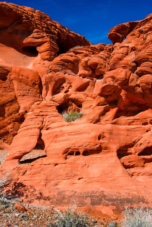 Vallley of Fire Aztec Sandstone Cliff Stock Image - Image of strata ...