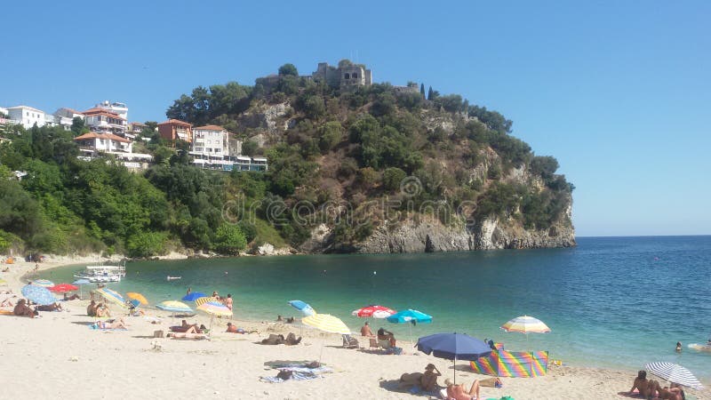 Valtos beach editorial photo. Image of valtos, parga - 128717816