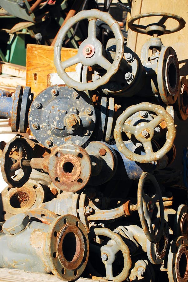 1+ Rusted valves Free Stock Photos - StockFreeImages