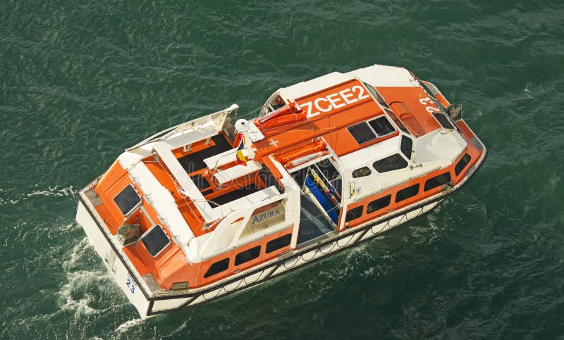 Van De Overzeese De Voorzijde Rescureboot Redactionele Fotografie ...