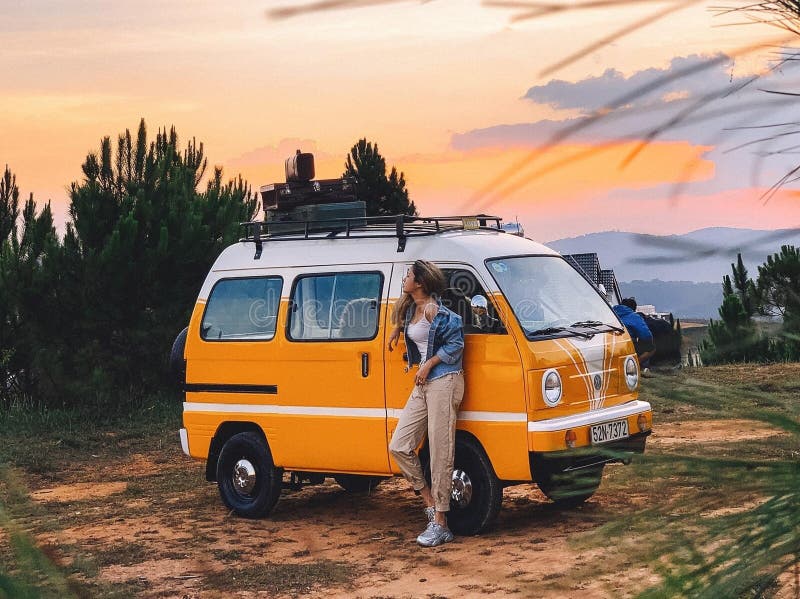 With the Van editorial photo. Image of landscape, vanlife - 191054591