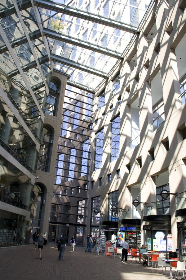 Vancouver Public Library editorial image. Image of light - 32886565