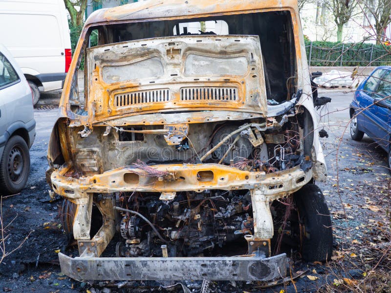 Destroyed Burnt Out White Van Stock Image - Image of corrosion, rusted ...