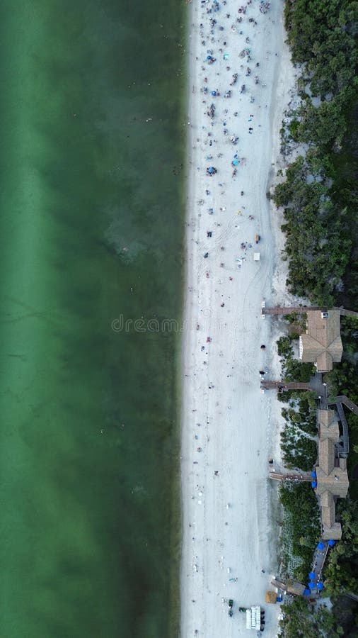 Vanderbilt Beach, Naples Florida Stock Photo - Image of ocean, naples ...