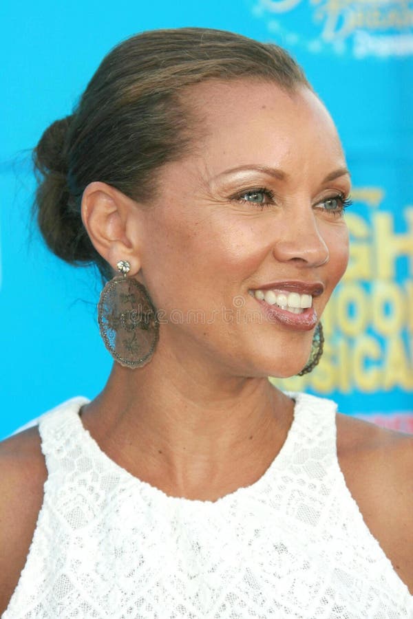 Vanessa Williams editorial stock photo. Image of downtown - 21617603