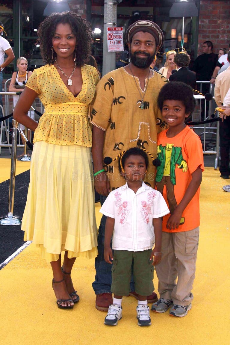 322 Vanessa Bee Boobs Stock Photos - Free & Royalty-Free Stock Photos ...