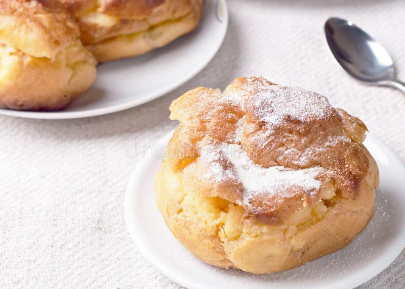 Traditional Winter Sweet: Semla Semlor or Fastlagsbulle Flavored with ...