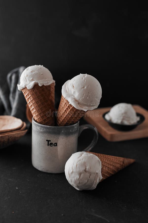 Vanilla Ice Cream stock image. Image of frozen, object - 175835077