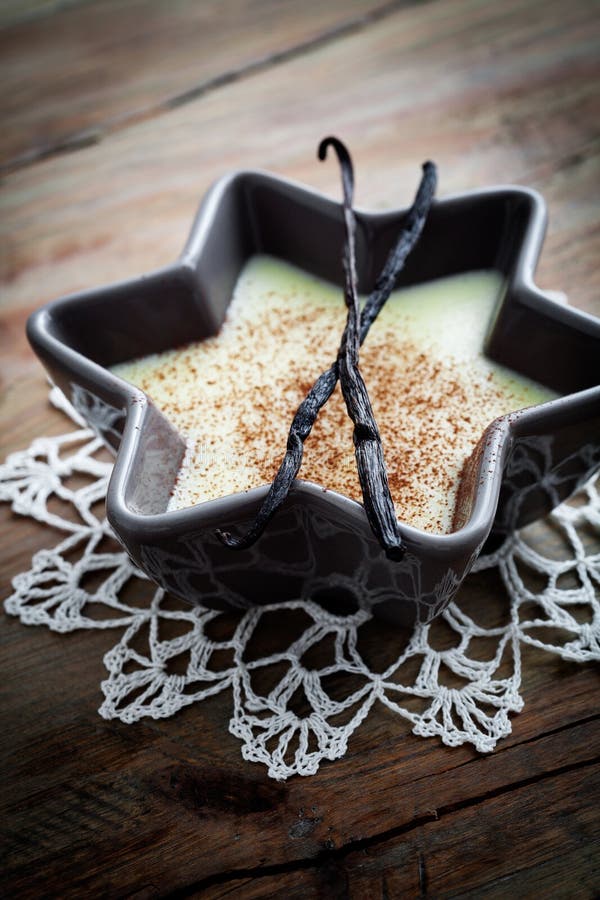 Vanilla pudding stock image. Image of fresh, shot, elegance - 34500573
