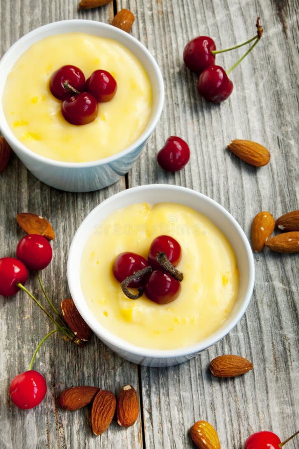 Vanilla pudding stock image. Image of custard, tasty - 31761249