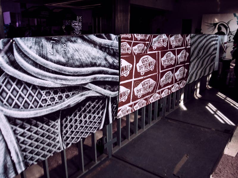 Vans editorial stock image. Image of house, vans, cdmx - 133737109