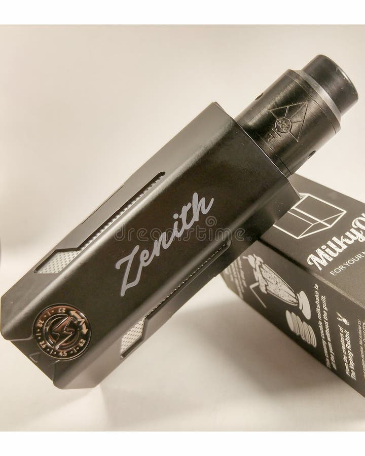 Vape gear editorial photo. Image of vapestuff, gear, vape - 98299141