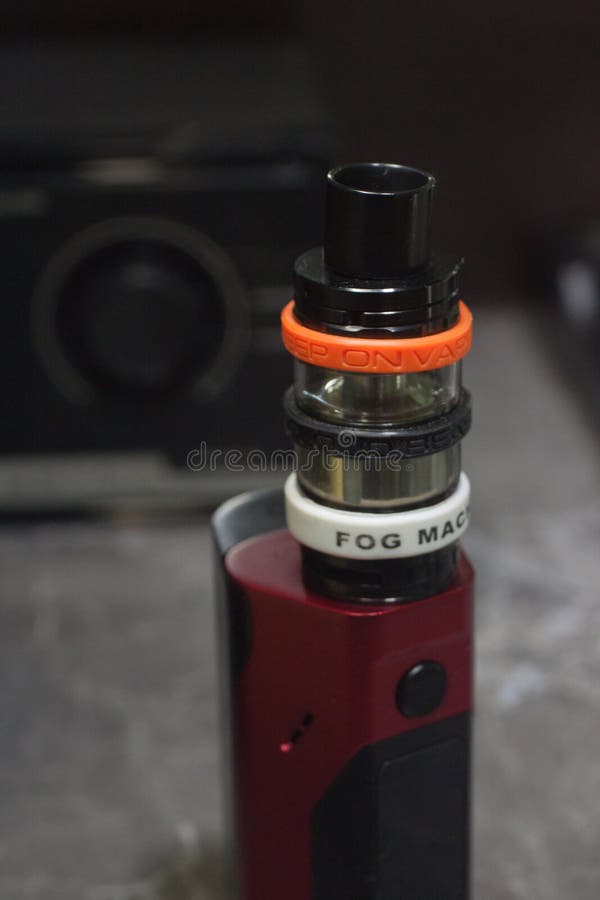 Vaping with Smoke and Steam Stock Image - Image of pair, health: 89086625