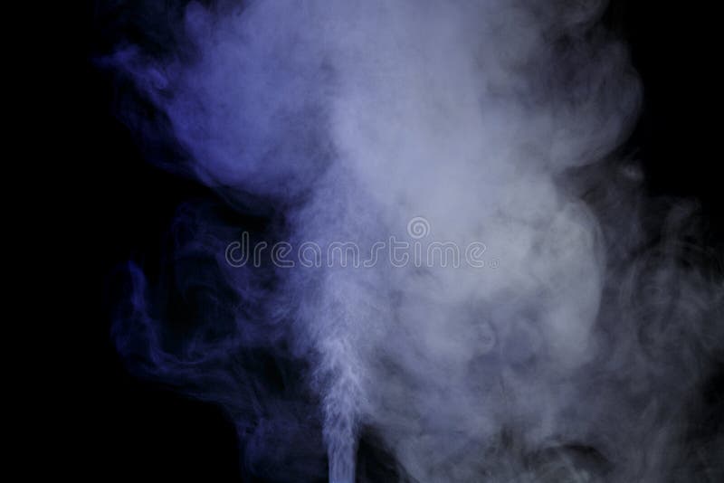 Vapore acqueo blu fotografia stock. Immagine di fluire - 76437532