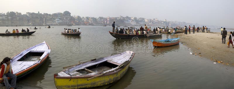 Varanasi editorial stock image. Image of india, water - 85072089