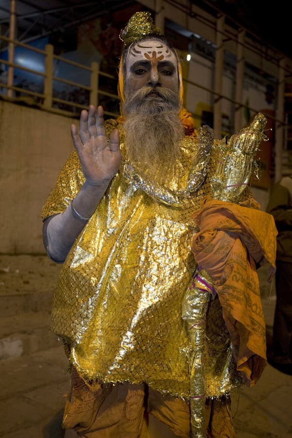 Varanasi editorial stock image. Image of hinduism, aarti - 84749744
