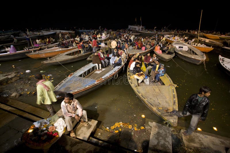 Varanasi editorial photo. Image of pradesh, ceremony - 84772506