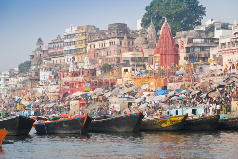 Varanasi main gath editorial stock image. Image of gath - 24636764