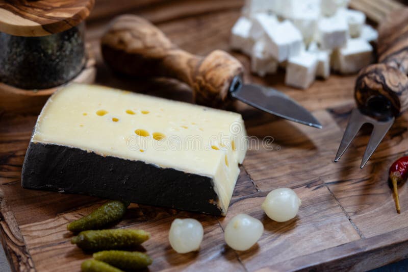 Reek cheese board stock photo. Image of cuisine, knife - 315232084