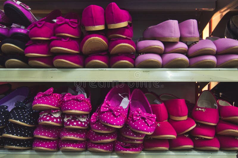 Variety Shoe for Woman Display on Shelf in the Store Stock Photo ...