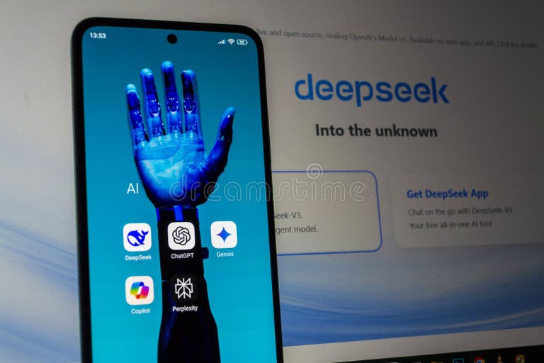 Various Artificial Intelligence Mobile Apps, DeepSeek, ChatGPT, Gemini ...