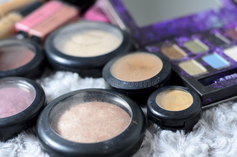 Various Cosmetic Powder Set Stock Image - Image of powder, color: 32694415