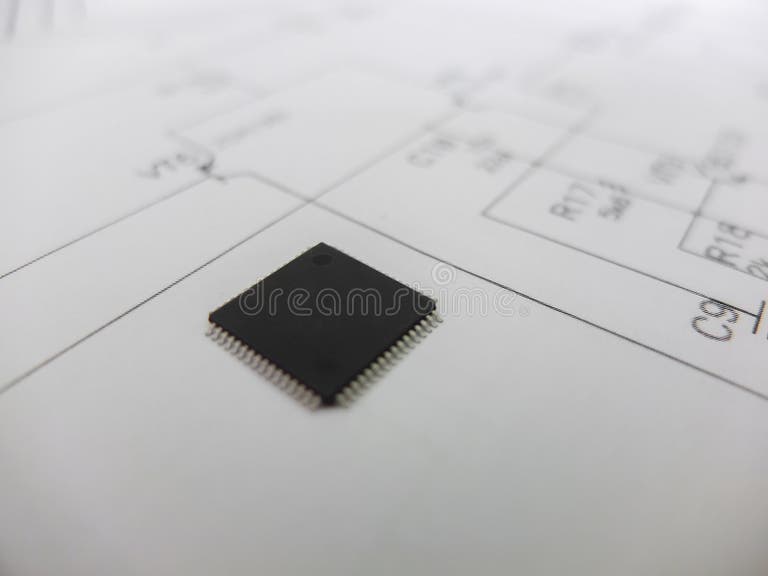 Various Integrated Circuits, Microcontrollers in DIP SOIC TQFP Packages ...