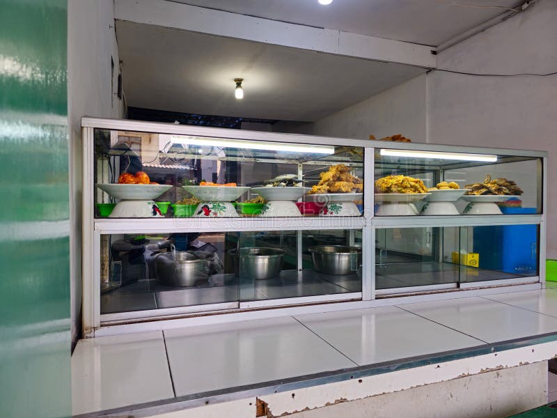 Warung Tegal Menu, Rice with Various Side Dish Popular in Indonesia ...