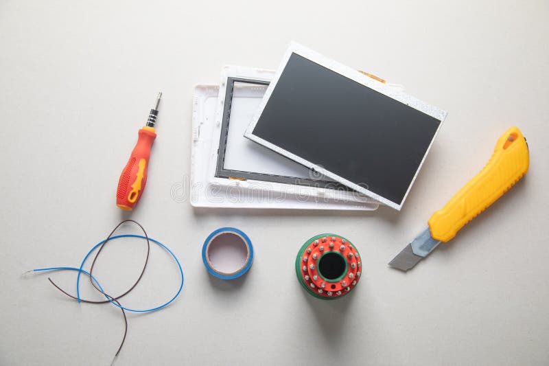 Various Tools and Broken Tablet. Tablet Repair Stock Illustration ...