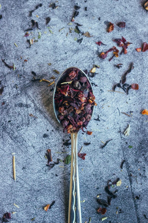 Various Types of Herbal Tea in Spoons. Spoons with Dry Tea Leaves Stock ...